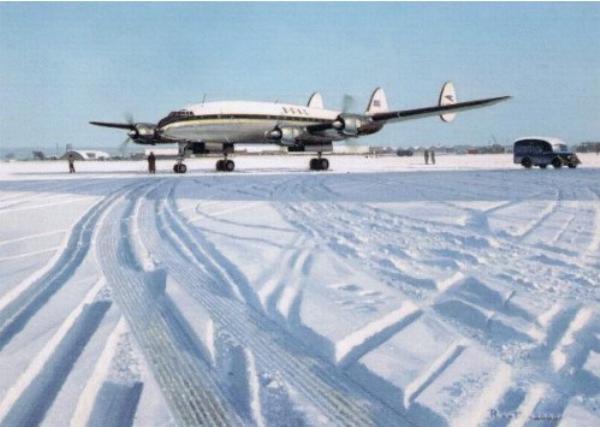 BOAC Lockheed Constellation Airliner Christmas Xmas Card by Aviation ...